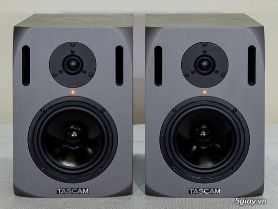 Bán loa monitor TASCAM VL-A5 + VL-A4 | 5giay