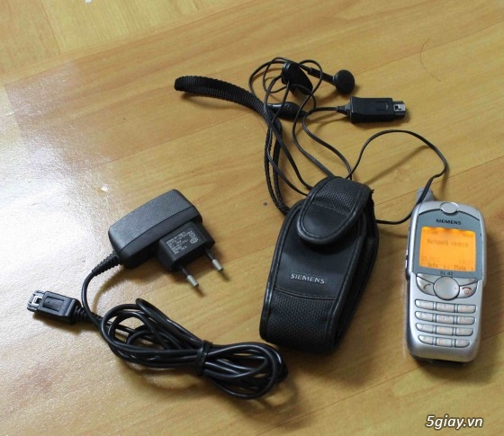 HCM - - Cần bán một em SIEMENS SL45 full phụ kiện, + 1 Loa Sony ...