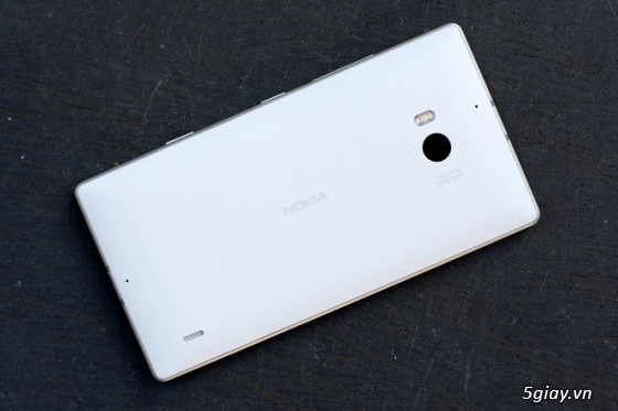 HCM - - Bán lumia 930 white - hàng chính hãng còn bảo hành đến tháng 10 ...