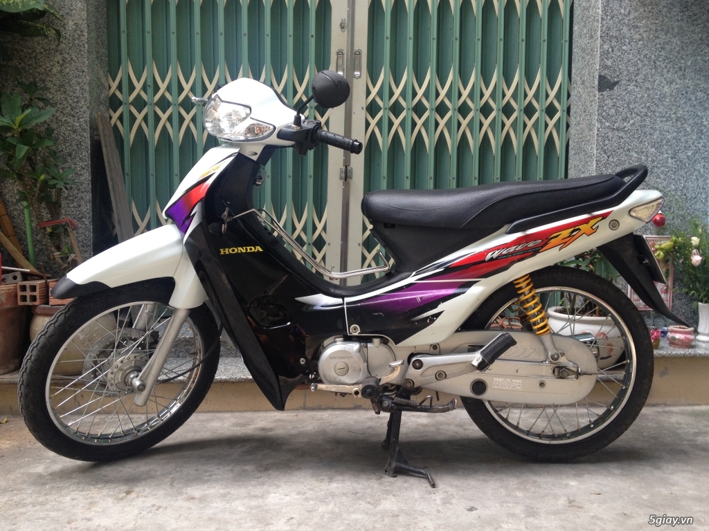 Wave Zx 2005 Trắng-đen ,xe đẹp 90 ,BSTP chính chủ 25093541 | Rongbay.com