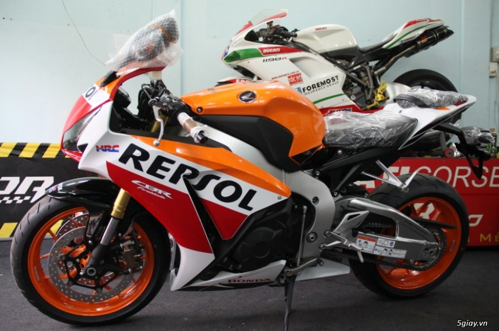 Honda Cbr 1000R Repsol ABS Date 2015 Tại MotoPro | 5giay