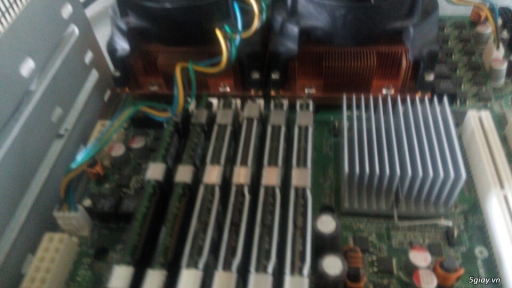 Thanh lý thiết bị server giá cực rẻ | 5giay