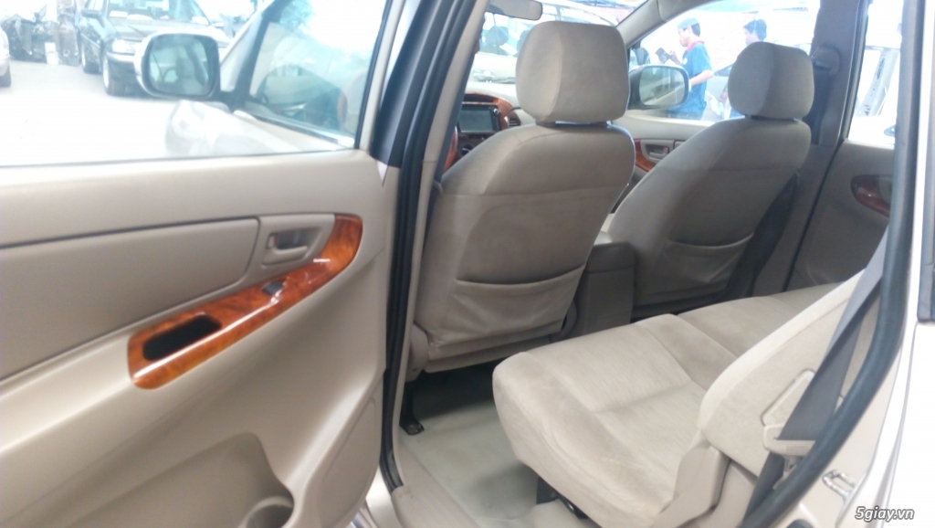 Xe Toyota Innova - 2008, form lên G, màu Ghi Vàng, body hoàn chỉnh, máy ...