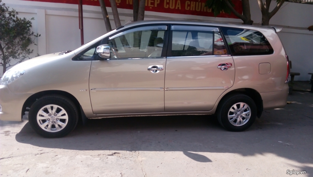Xe Toyota Innova - 2008, form lên G, màu Ghi Vàng, body hoàn chỉnh, máy ...