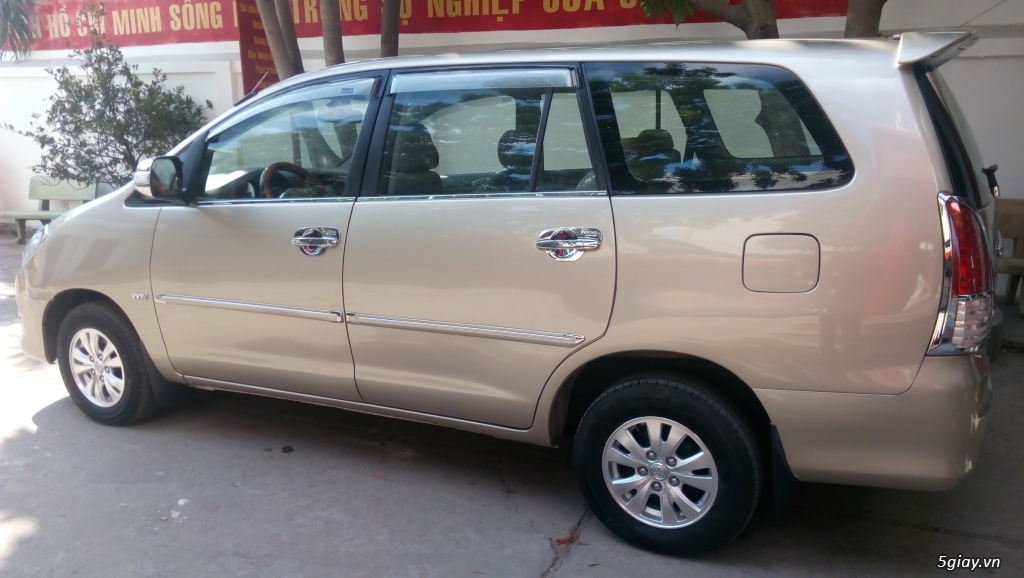 Xe Toyota Innova - 2008, form lên G, màu Ghi Vàng, body hoàn chỉnh, máy ...