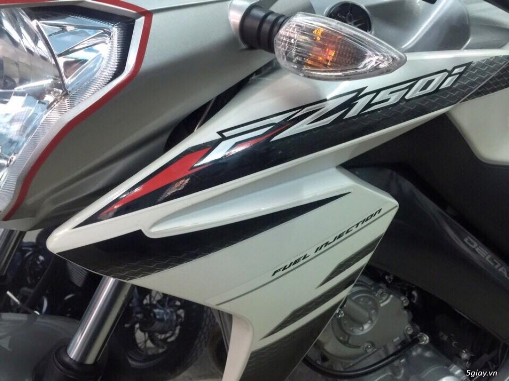 Yamaha FZi 150 | 5giay