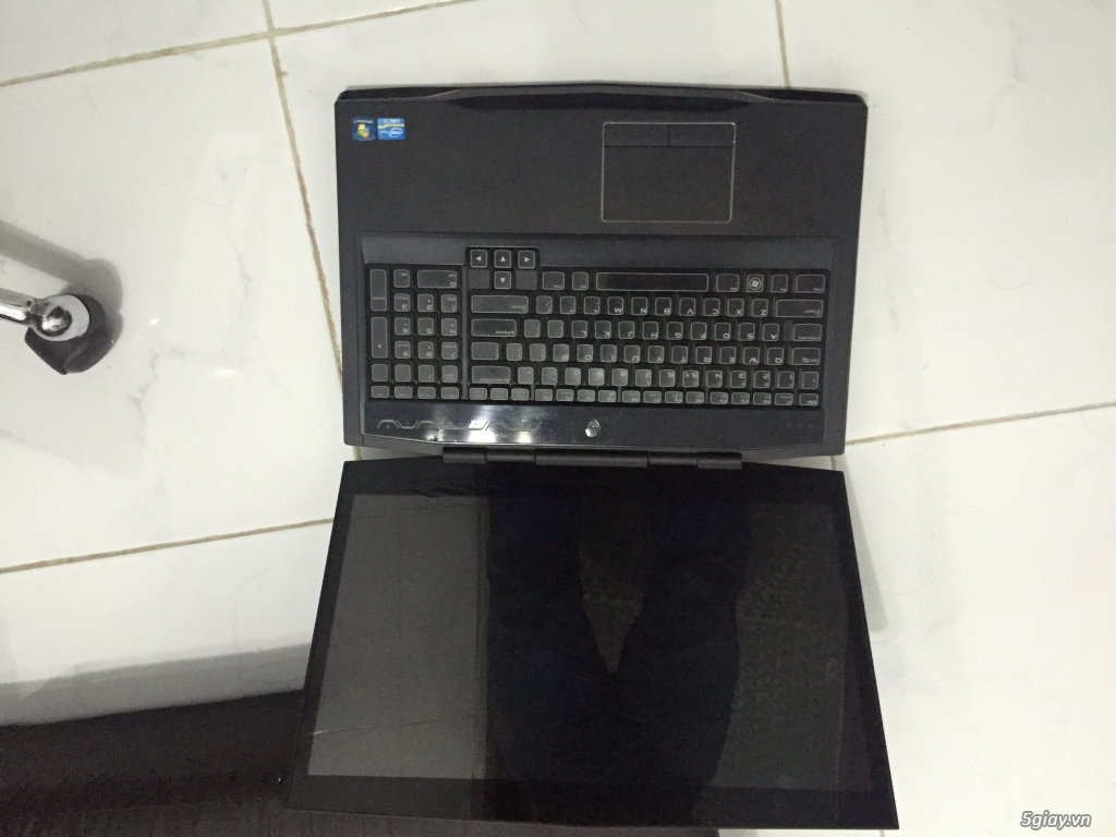 Dell Alienware M17X R4 | 5giay
