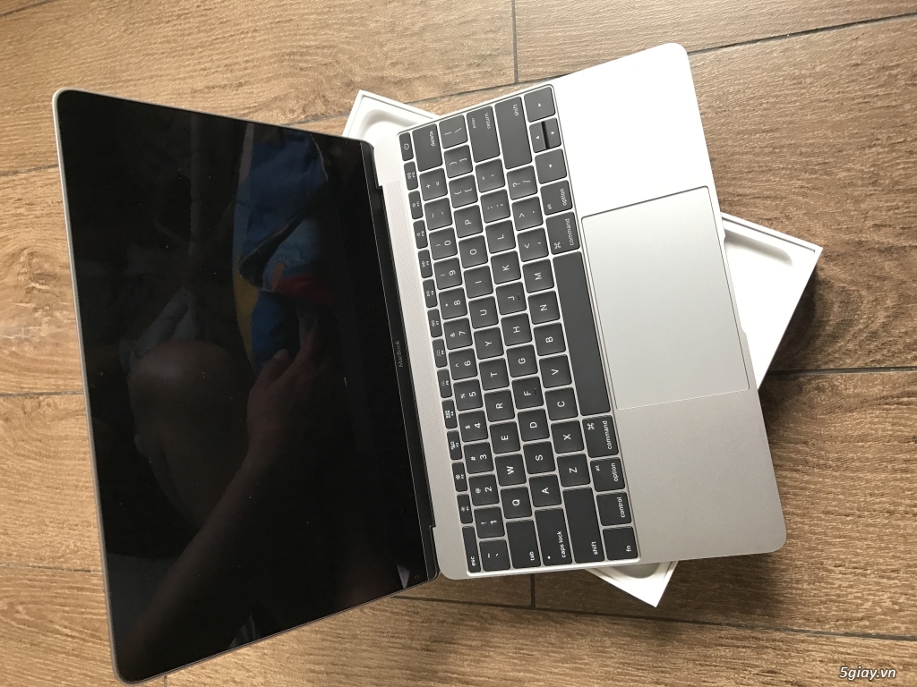 Macbook Air - Model 1534 | 5giay