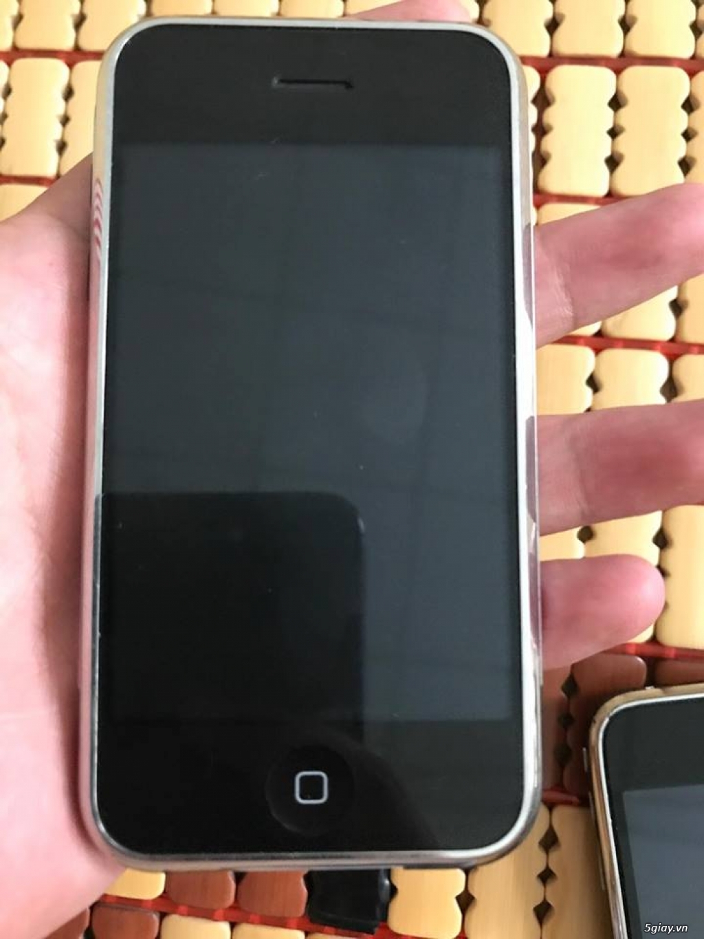 Iphone 2 4GB | 5giay