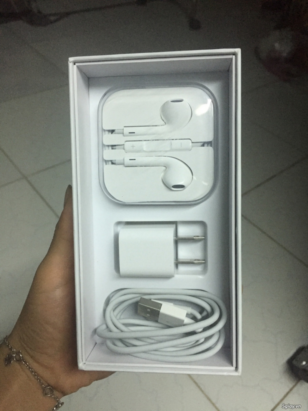 Q5_Cần bán iphone 6 64gb silver cpo. Bảo hành 18th tại cửa hàng | 5giay