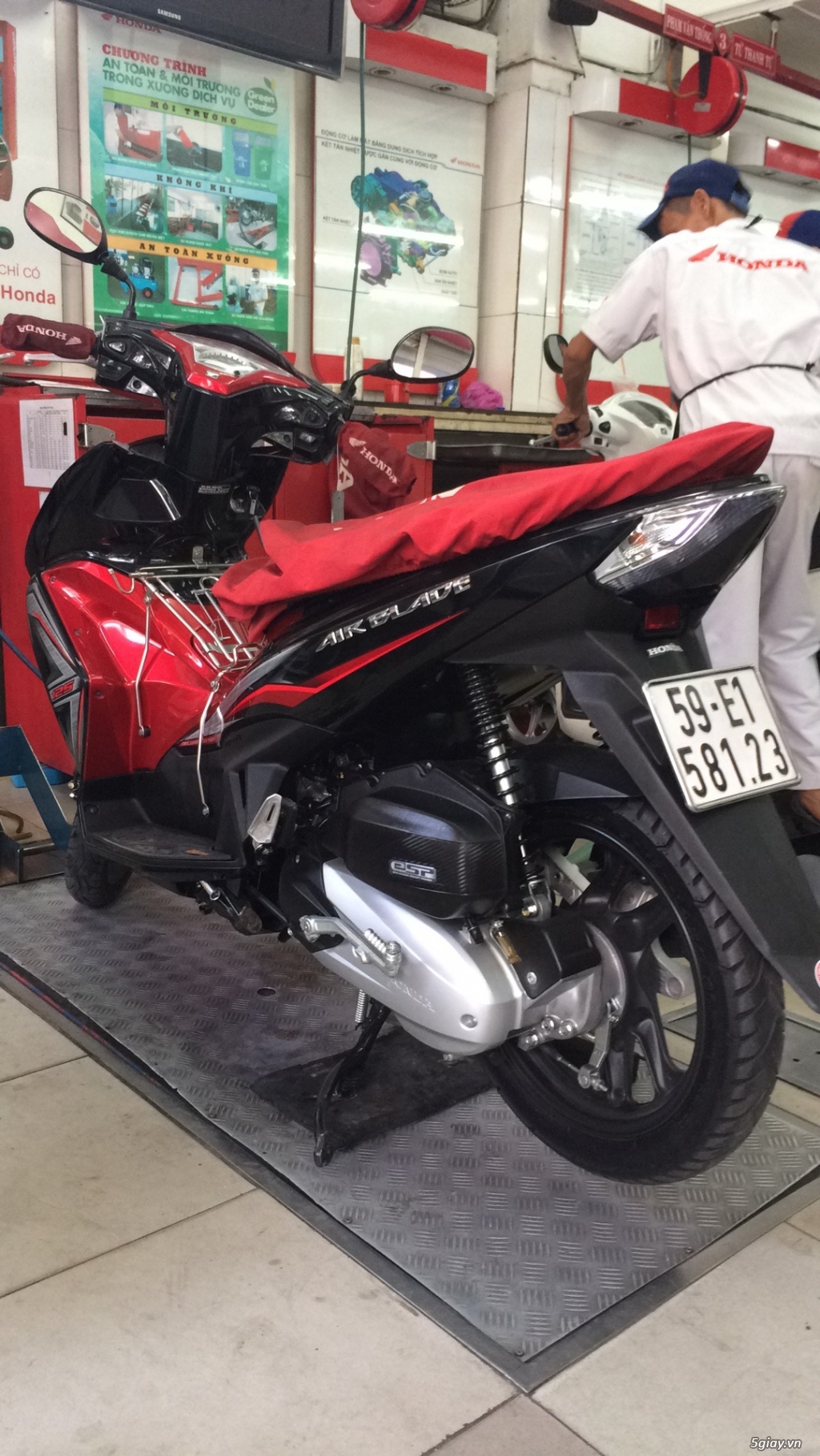 Xe AIRBLADE 2015 CHÌA KHOÁ REMOST | 5giay