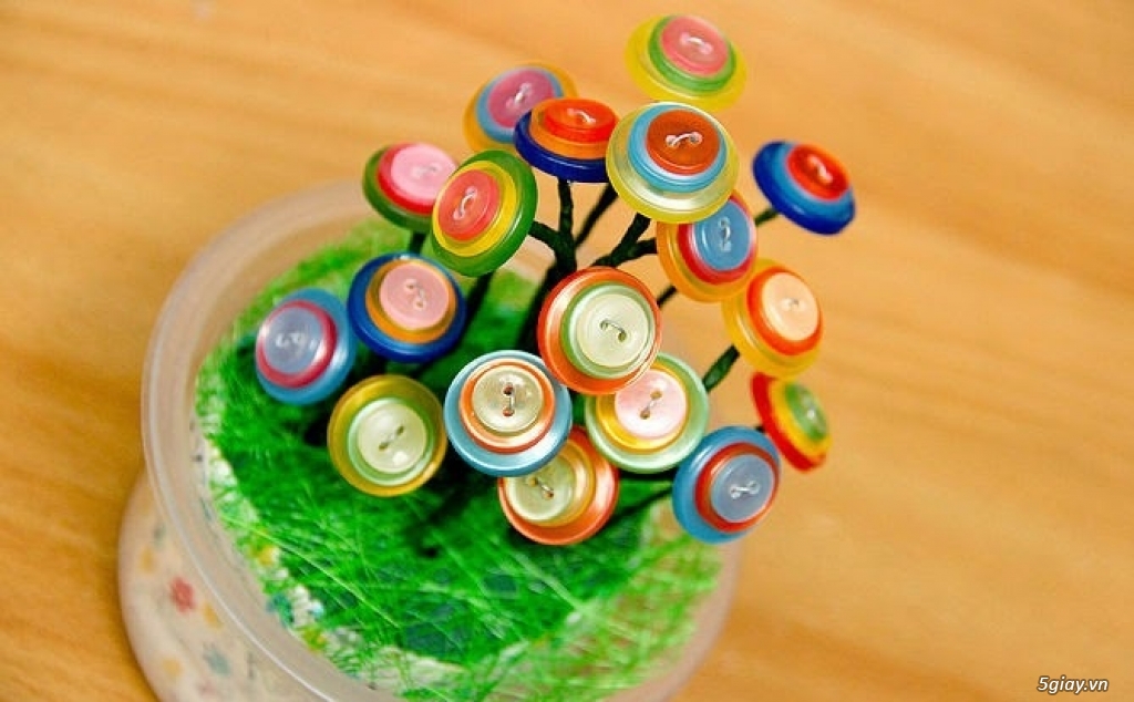 DIY - Chậu hoa handmade bằng cúc áo | 5giay