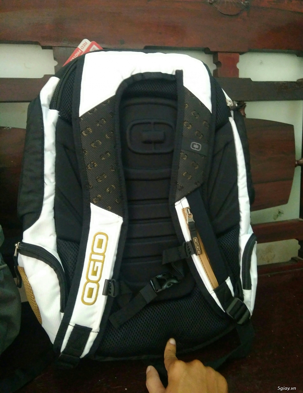 Balô laptop Ogio chống sốc hàng Mỹ chính hãng | 5giay