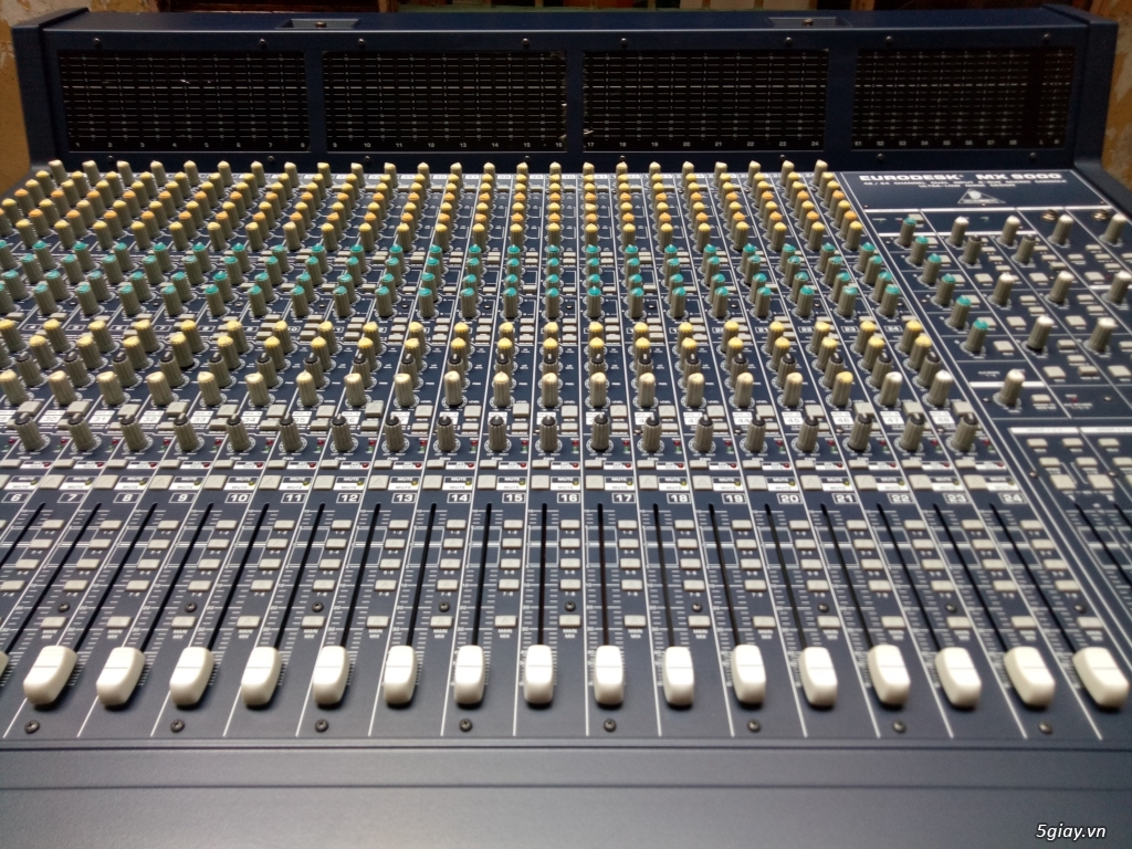 Mixer behringer eurodesk mx9000 | 5giay