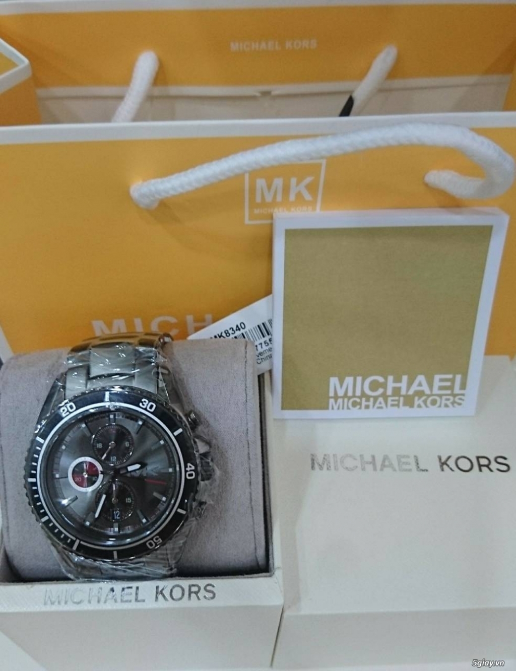 Michael Kors Jetmaster MK-8340 - Nam tính và mạnh mẽ | 5giay