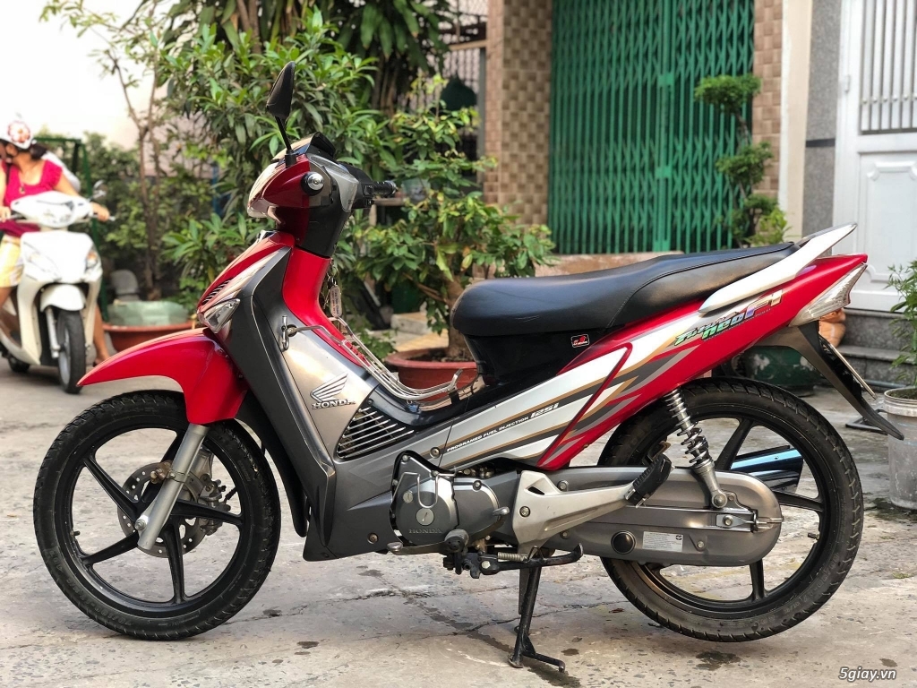 Future neo 2008 125 Fi phun xăng biển số đẹp 9.11.88 | 5giay