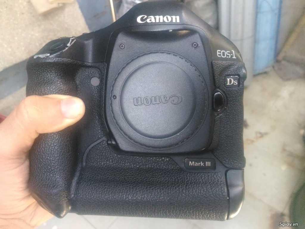 CAnon 1Ds mark III | 5giay