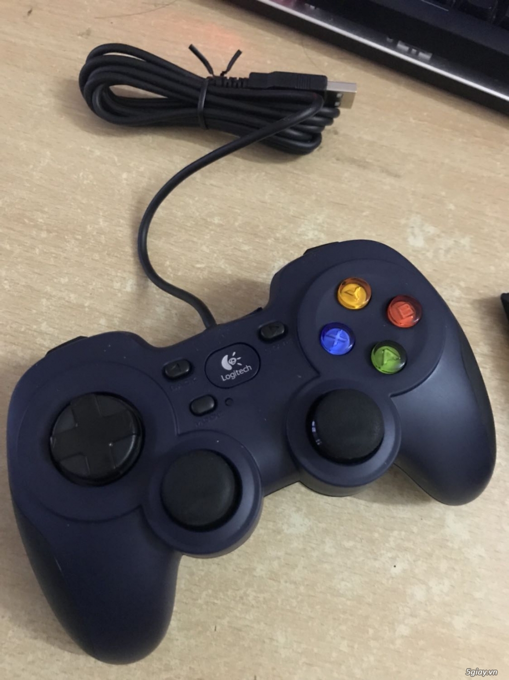 Cần bán Tay Cầm Chơi Game Logitech F310(có dây, like_new) | 5giay