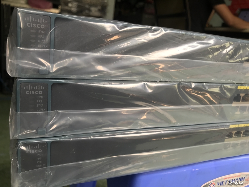 Thiết bị chuyển mạch Cisco WS-C2970+TC-L | 5giay