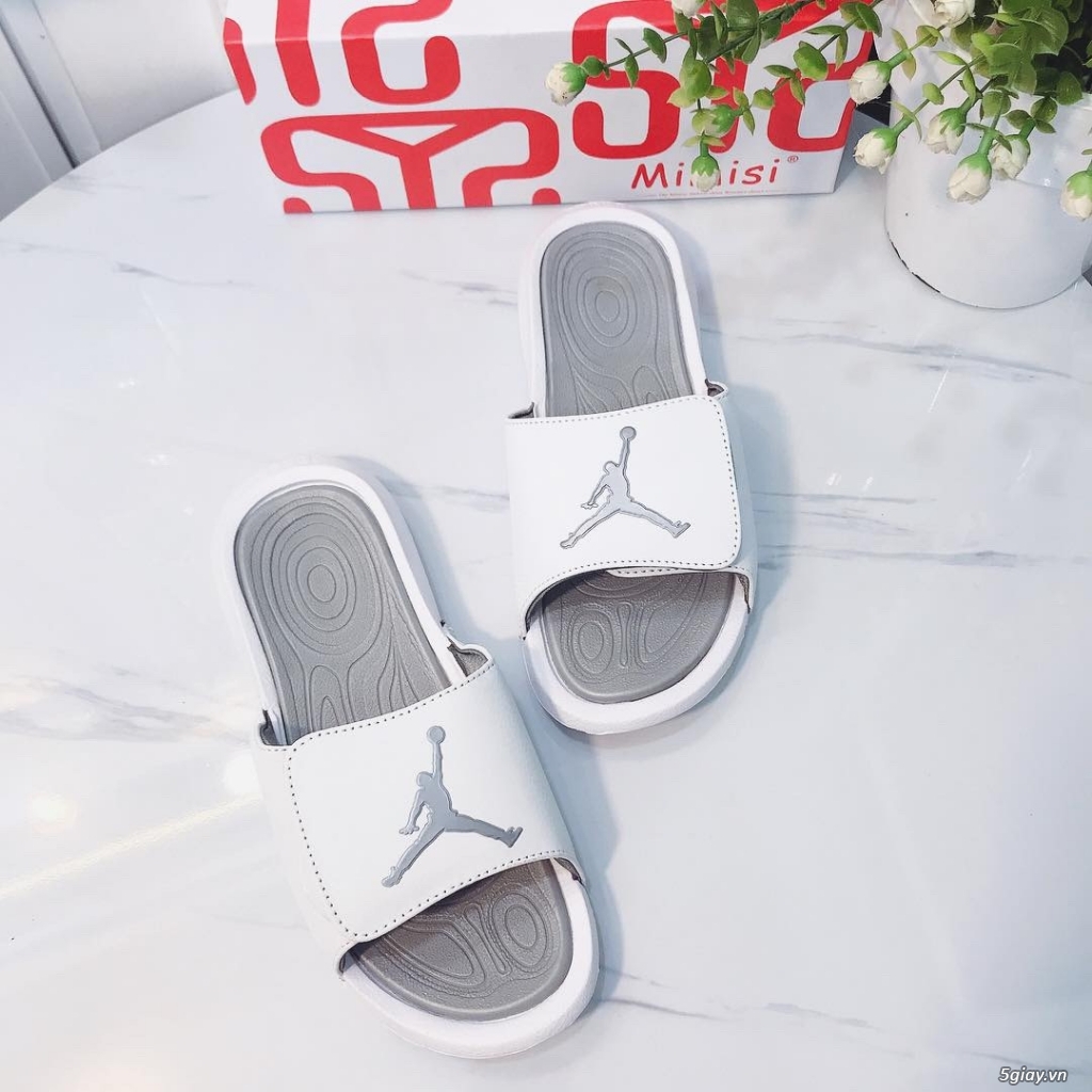 Dép quai ngang quai dán Jordan | 5giay