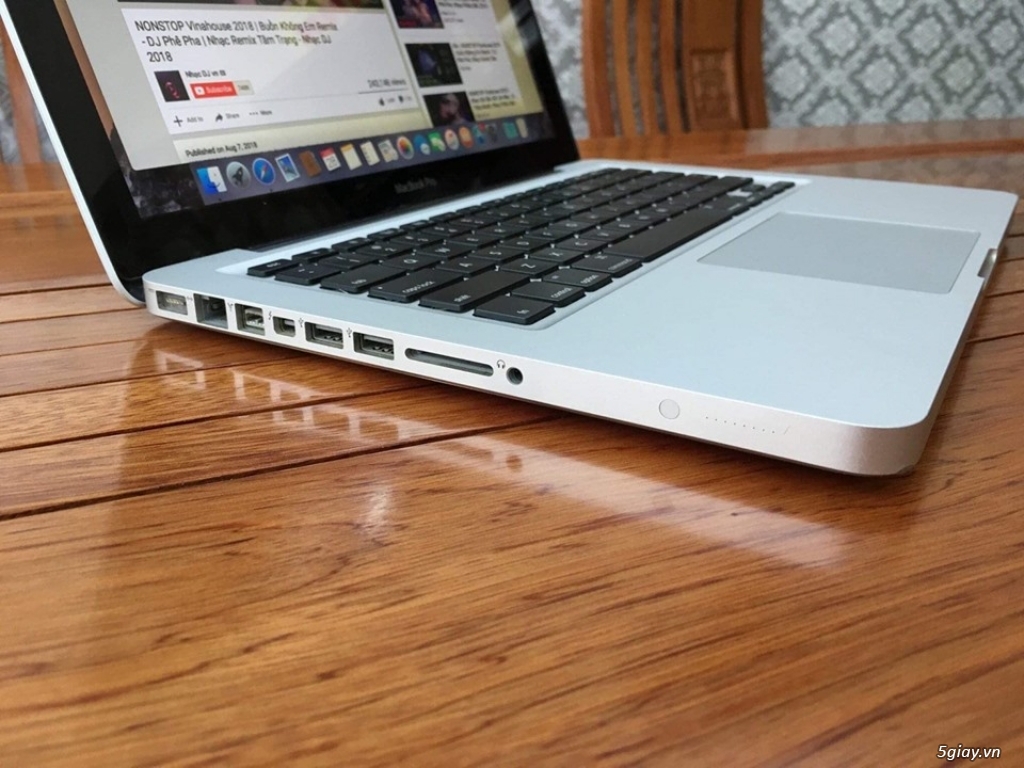 Macbook pro 13" Mid 2012 (Core I5 2.5Ghz, Ram 4GB, HDD 320gb) Zin, đẹp ...