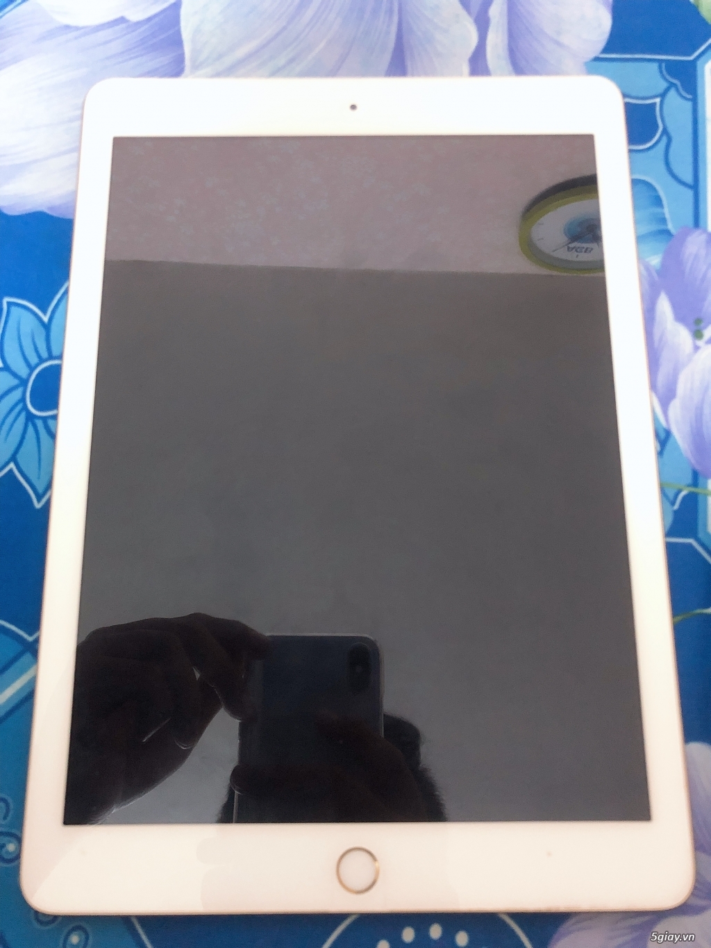 IPAD GEN 5 Gold 32GB - 4G - WIFI,dep 98%, full box | 5giay