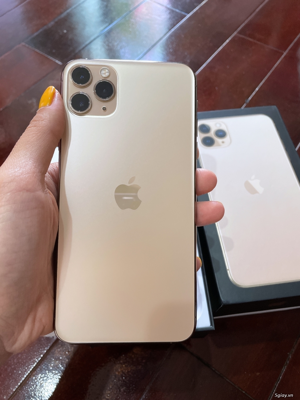 Bán: IP 11 Promax 64gb màu gold mới 99.99% | 5giay