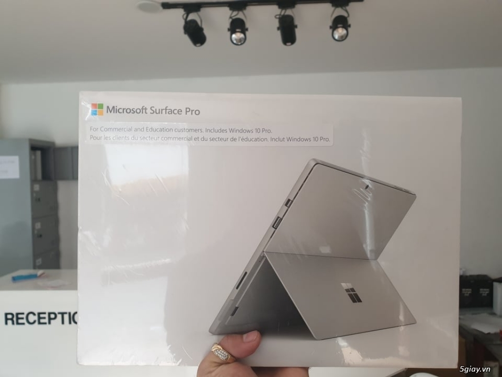 Surface Pro 6 Giá Rẻ | 5giay