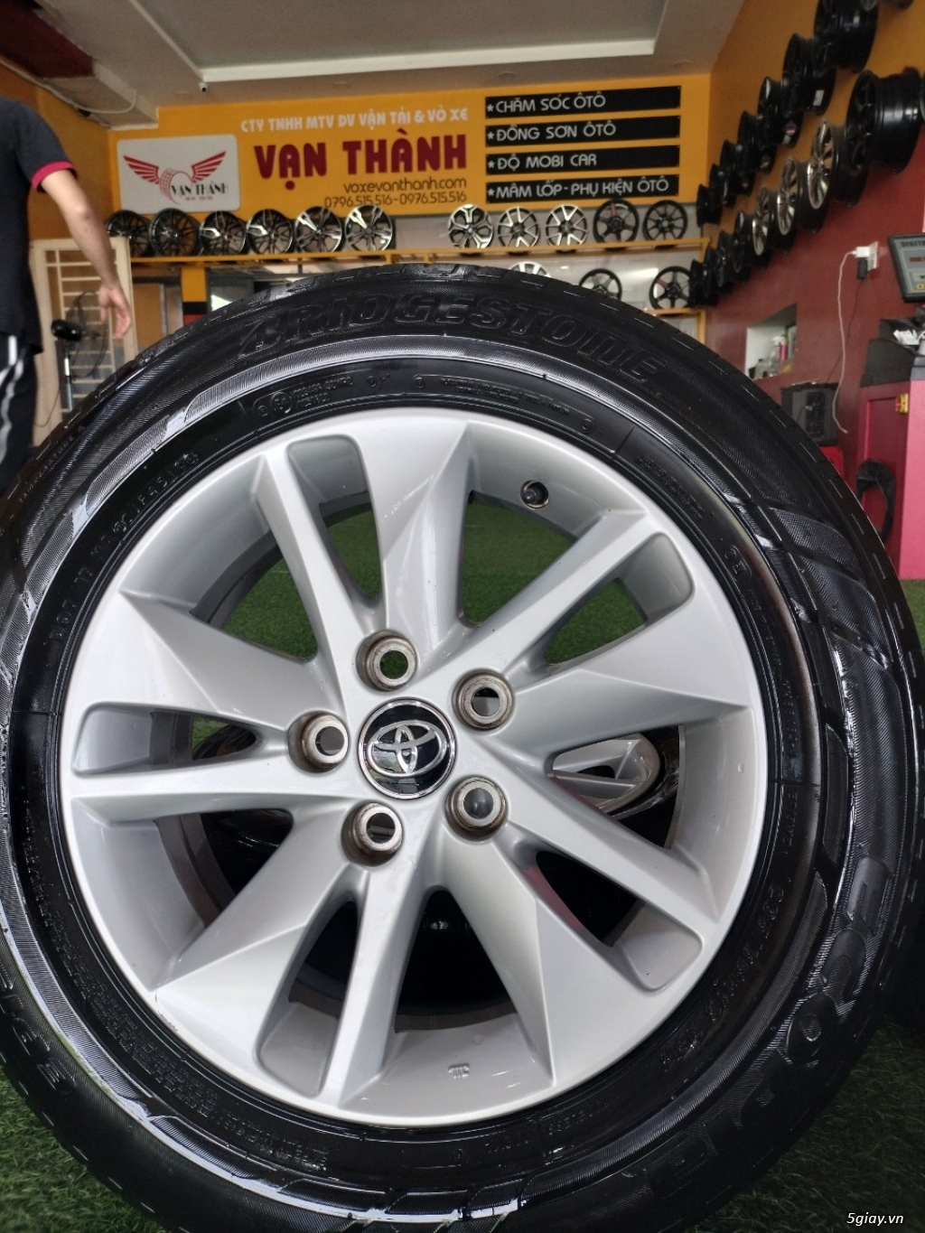 Thanh lí bộ mâm Lốp Innova R16 5x114.3 | 5giay