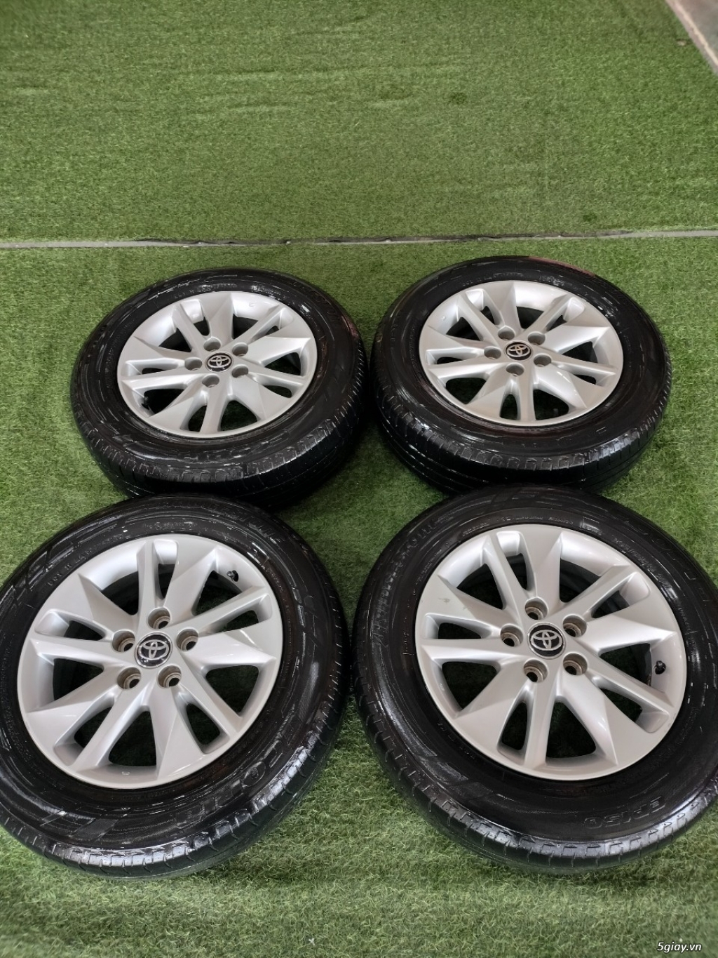 Thanh lí bộ mâm Lốp Innova R16 5x114.3 | 5giay