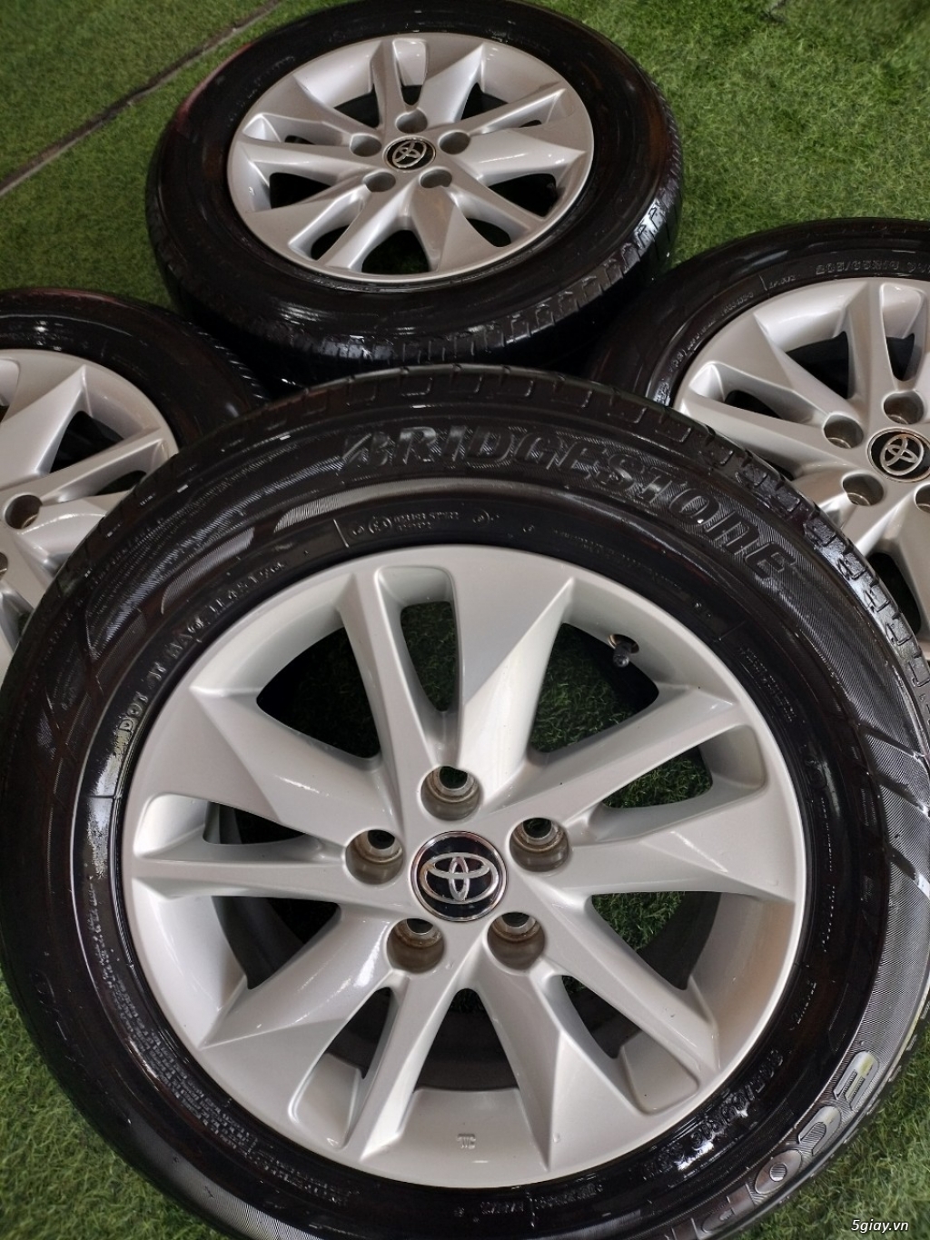 Thanh lí bộ mâm Lốp Innova R16 5x114.3 | 5giay