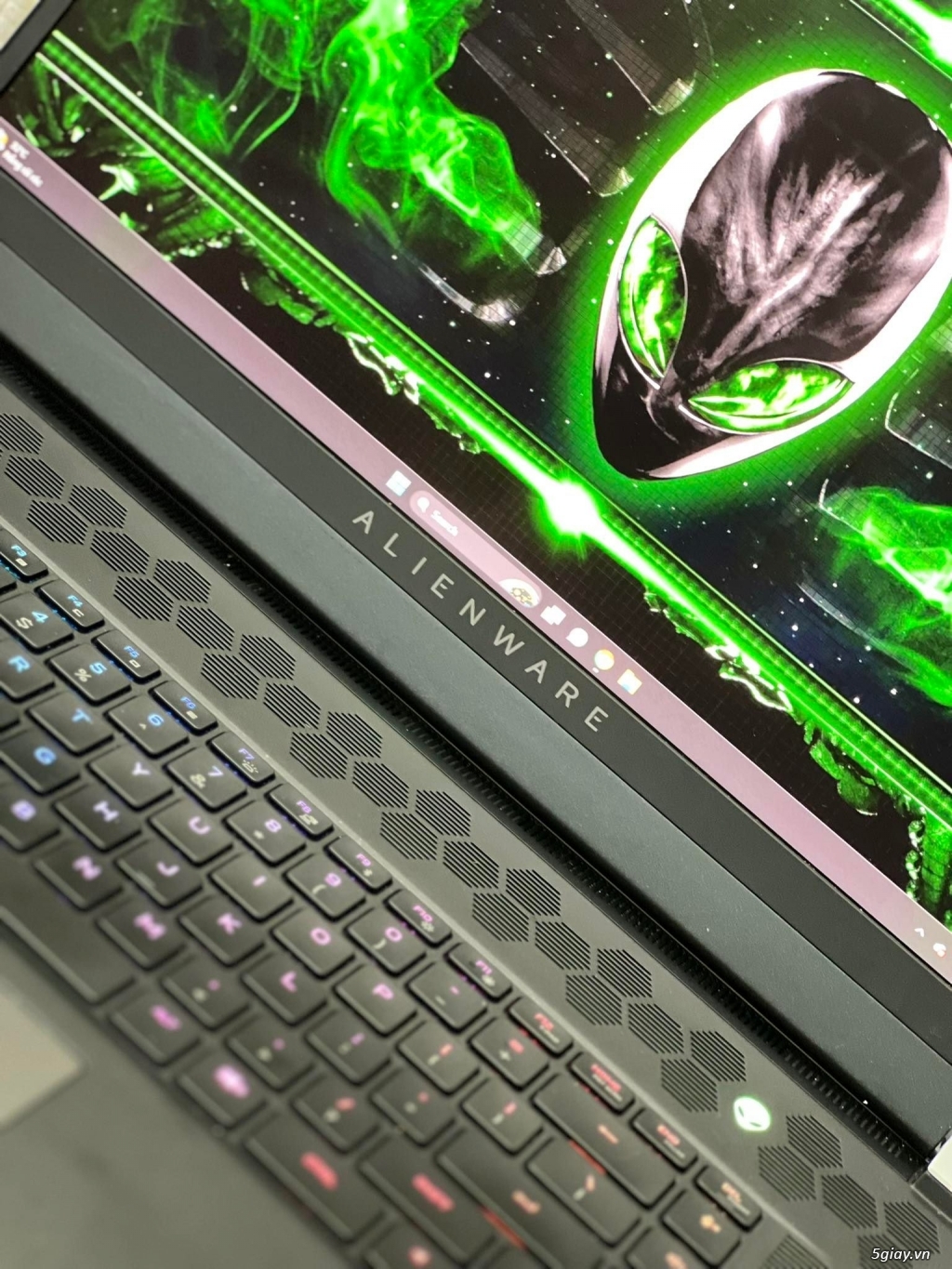 Dell Alienware X17 R1 | 5giay