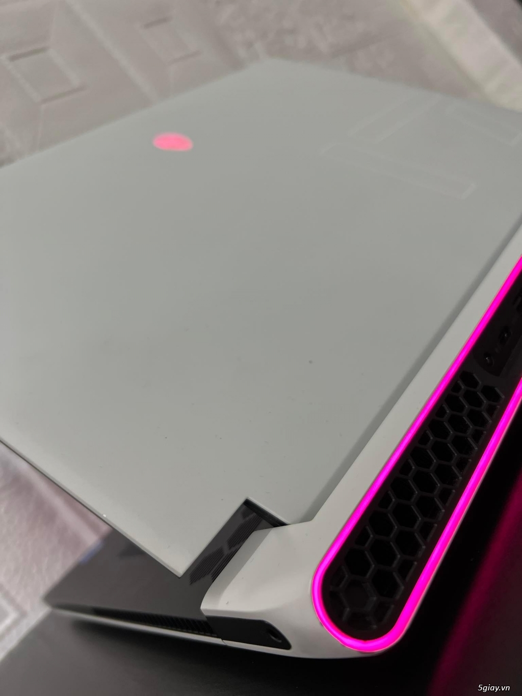 Dell Alienware X17 R1 | 5giay