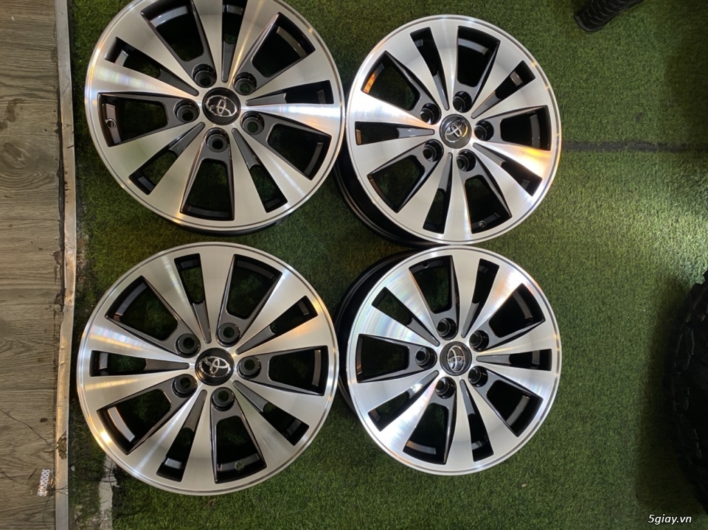 Mâm Kiểu Innova 15 inch lắp chuẩn dòng Innova, Camry | 5giay