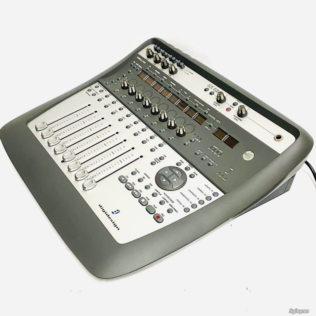digidesign 002. Mixer số karaoke, làm show hàng đỉnh của Mỹ. | 5giay