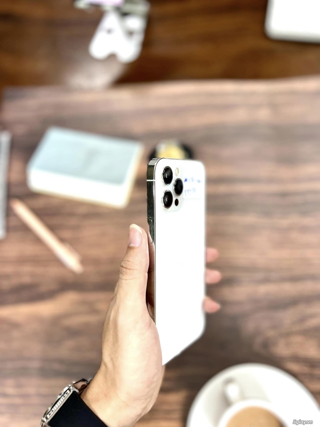 12 PROMAX trắng ngọc trinh bản Quốc Tế 256G Zin , Pin 100% | 5giay