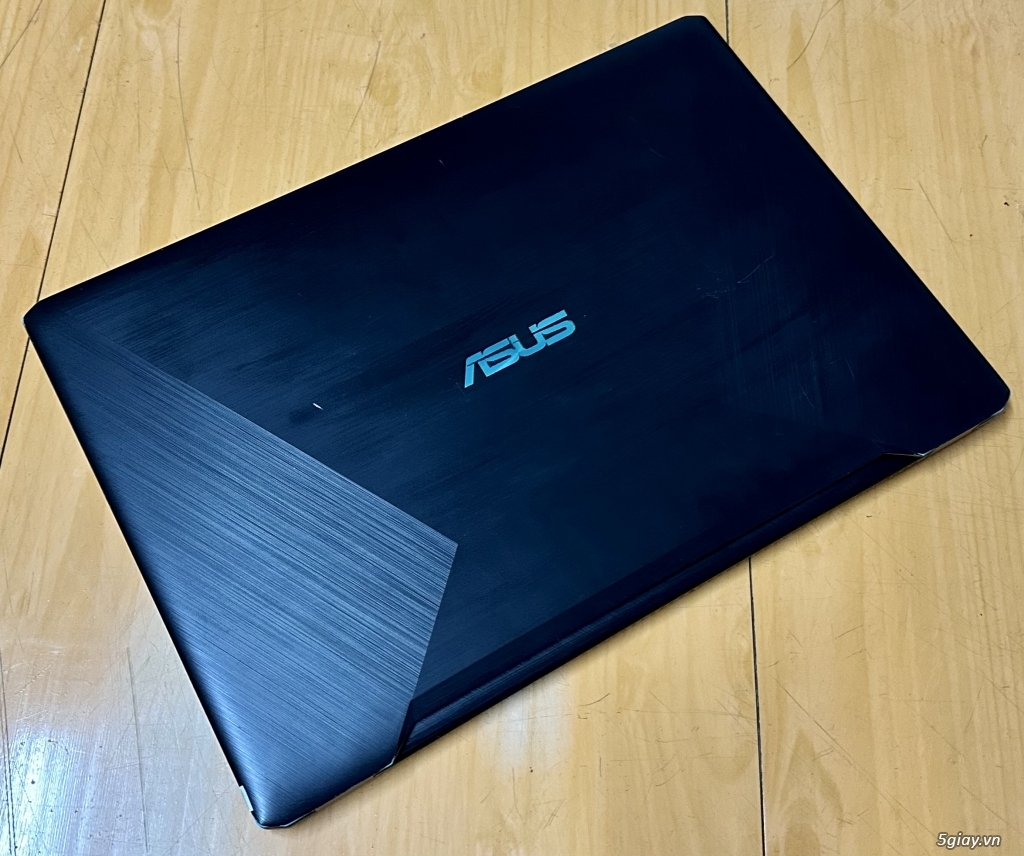 Asus F570Z | FHD | R5 | 16GB | 180GB | 5giay