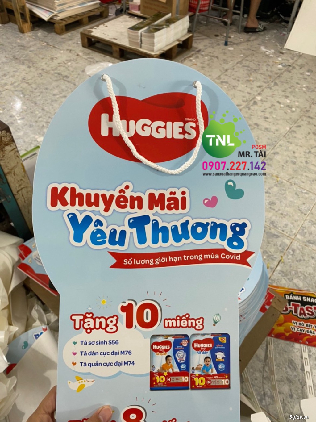 Hanger quảng cáo, hanger treo, hanger sản phẩm, hanger format | 5giay