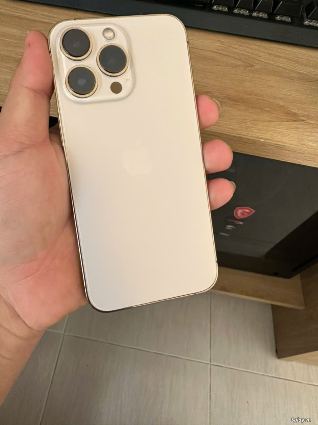 13 pro 128g màu gold quốc tế ! | 5giay