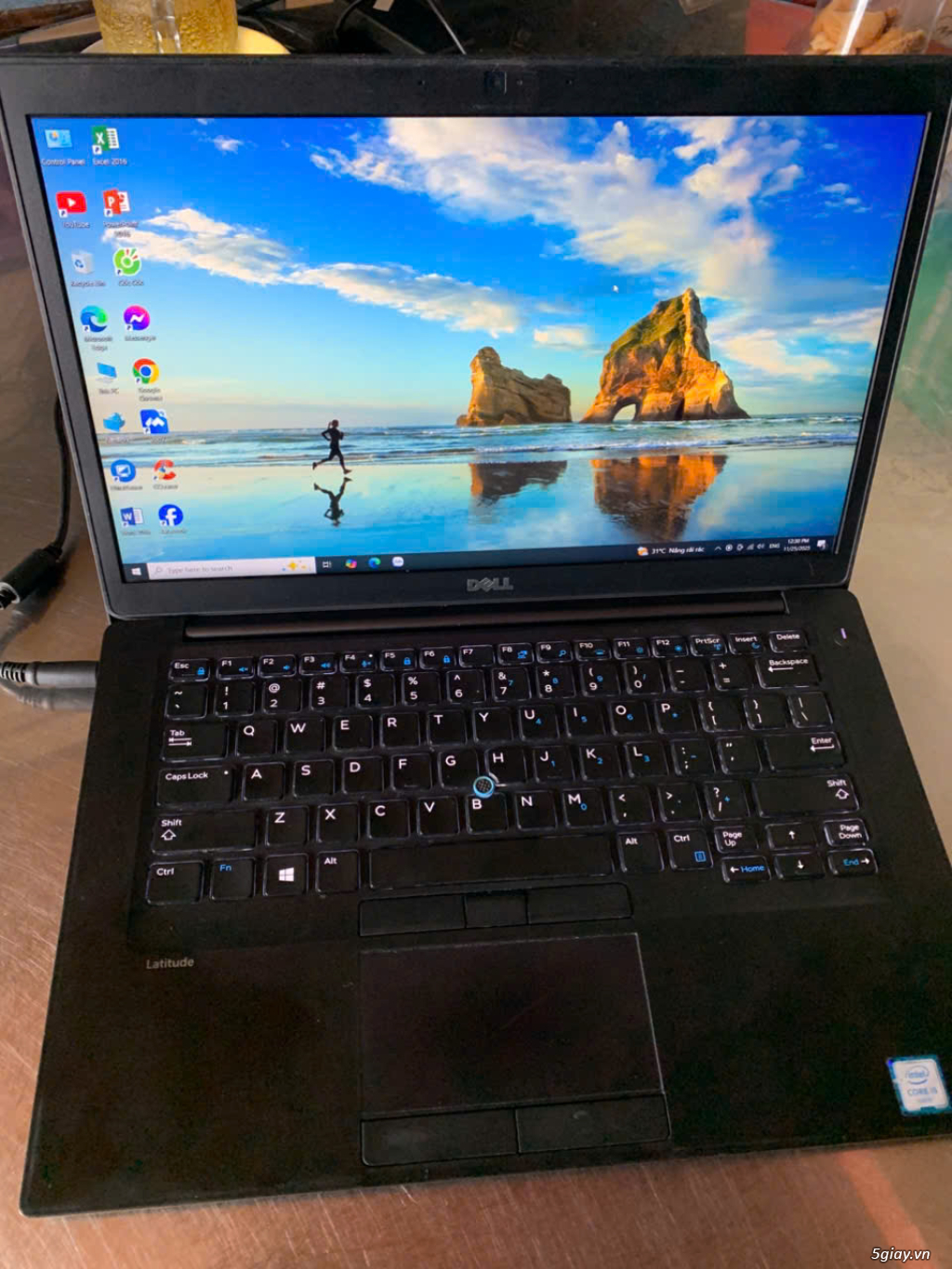 Cần Bán Laptop DELL I5 6300, ram 8G DD4, SSD nvme 256MB | 5giay