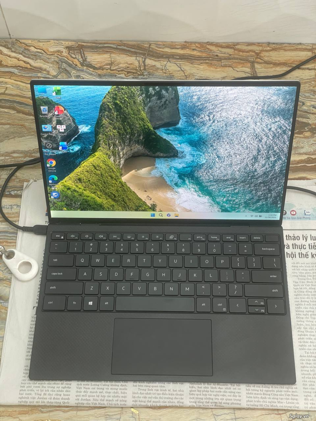 Dell XPS 13 9300 I7 1065G7/ 16GB/ SSD 256GB/ FHD+ | 5giay