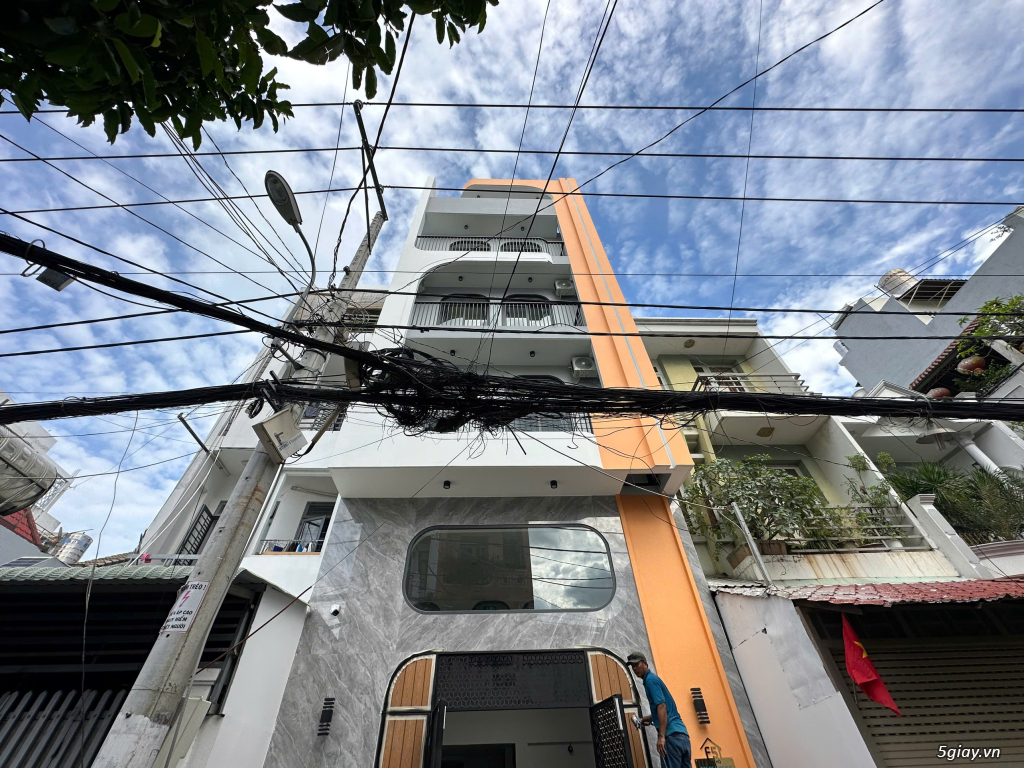 (Tin thật 100%) Bán tòa CHDV 100m2 x 16P tại Nguyễn Tư Giản - HXH 8m ...