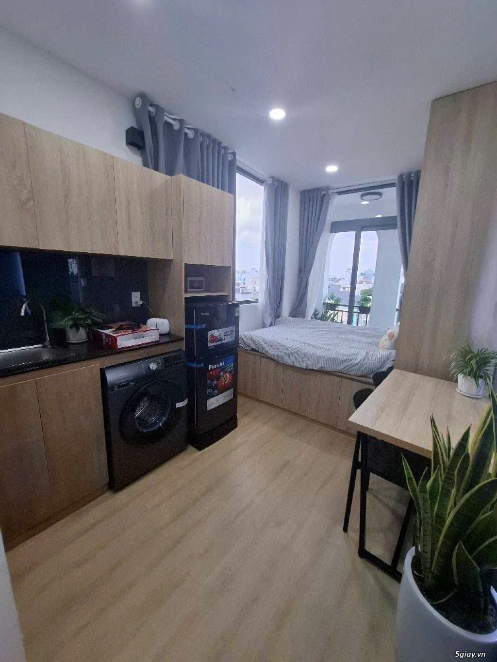 (Tin thật 100%) Bán tòa CHDV 77m2 x 16P ở Phan Huy Ích- HXH 4m thông ...