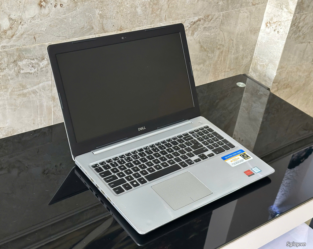 Dell Inspiron 5570 i5-8250U, 8GB, SSD 240GB+1TB, R7 M460 2GB, 15.6 FHD ...